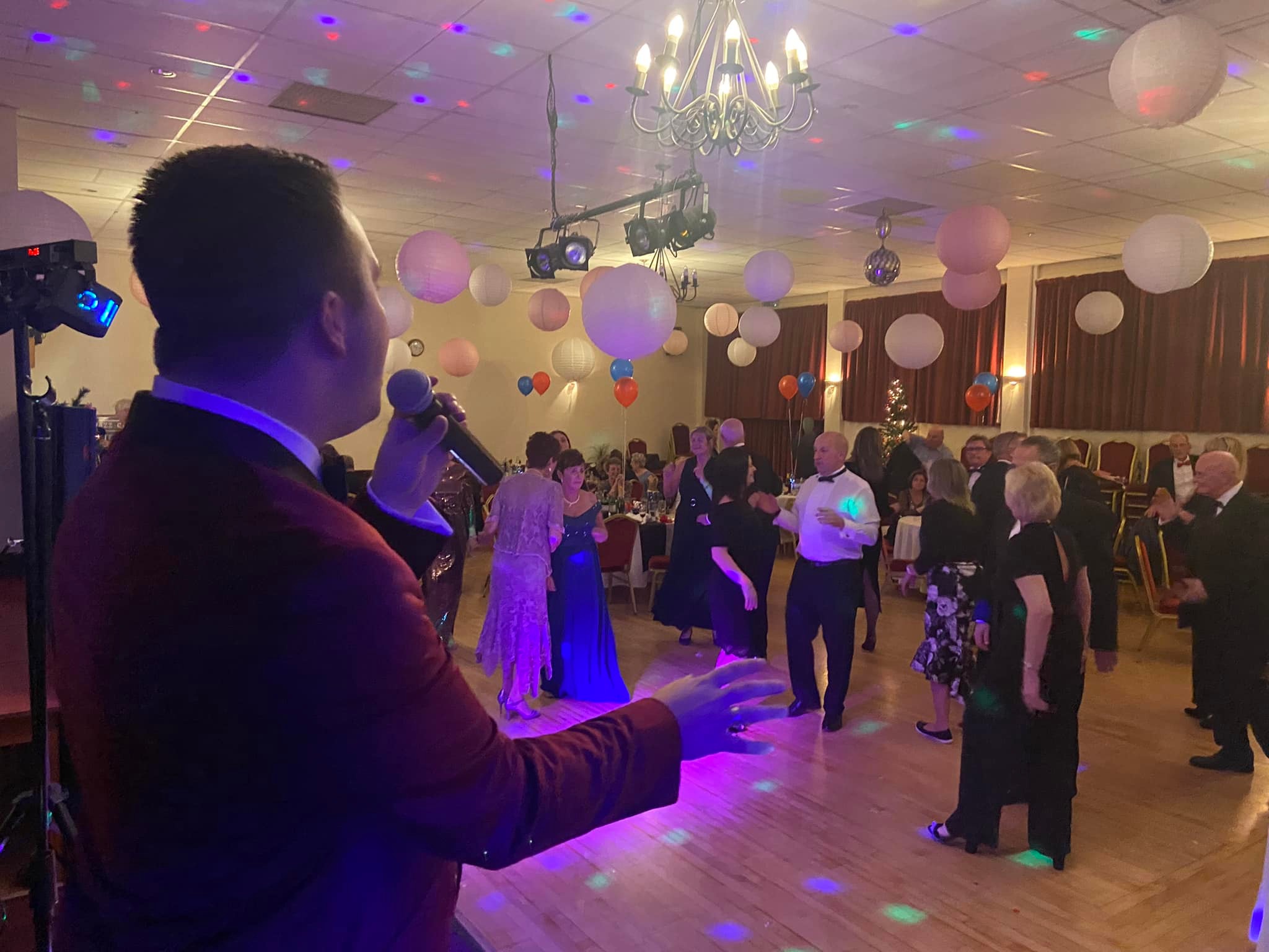 Gallery – Sam Knight Singer